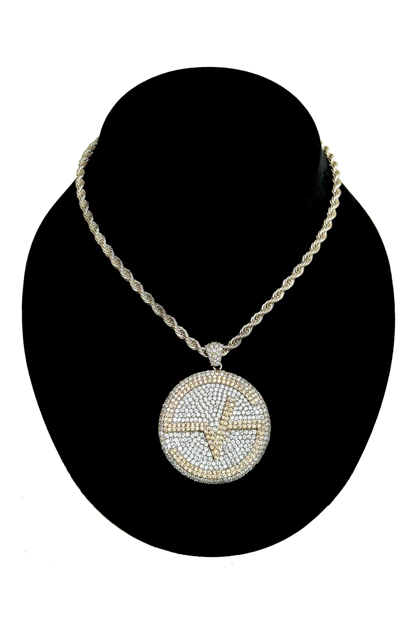 Shop SV Zircon Pendant with Chain in Pakistan - Stunner Vision